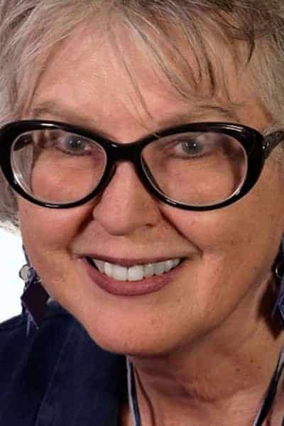 Carolyn V. Hamilton: Life with a Comedian - Listen Now!